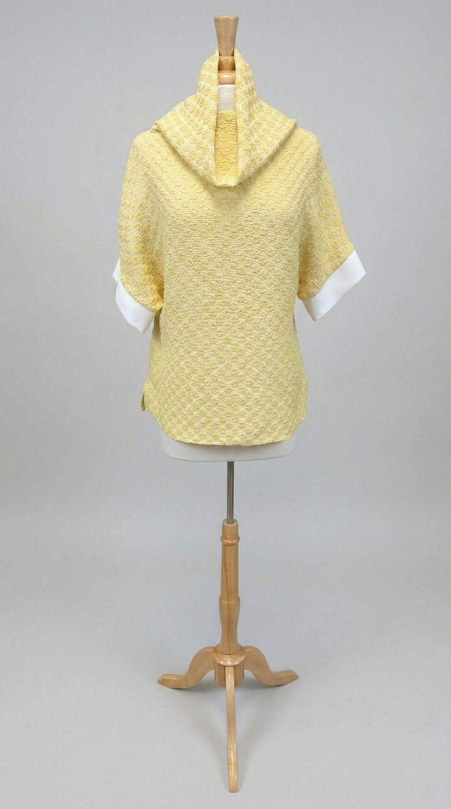 Tops | Mildred Hoit